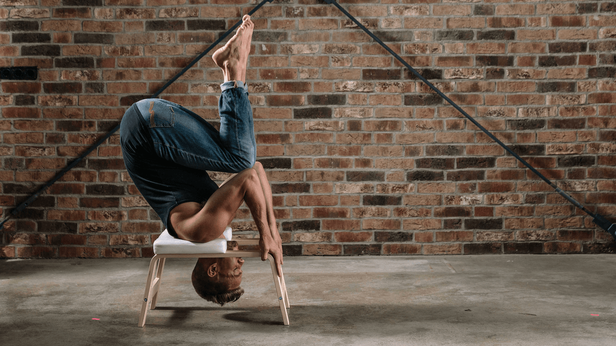 How to Find the Most Comfortable Shoulder Position With Your FeetUp Tr ...